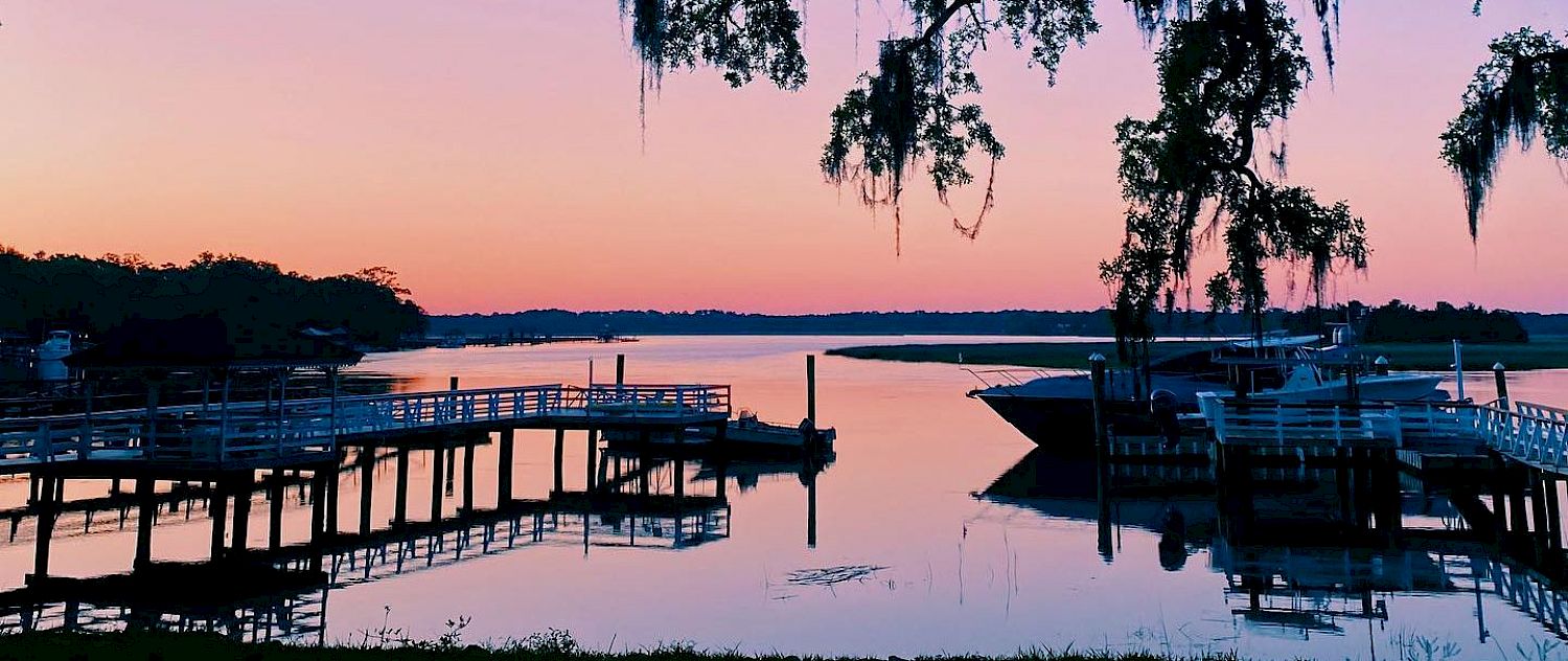 Things to Do in Savannah- Explore Nearby Restaurants, Churches ...